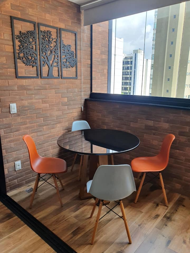 Studio 7 Completo Centro Com Garagem. - Juiz de Fora