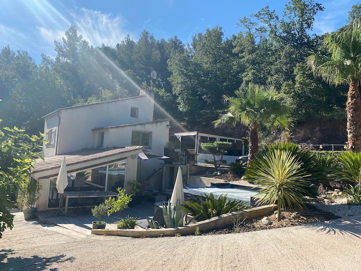 Magnifique Endroit  Au Calme,3*piscine - Carqueiranne
