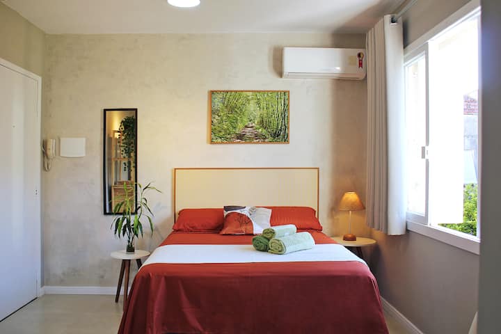 Loft Muito Aconchegante Em Excelente Localização. - Porto Alegre