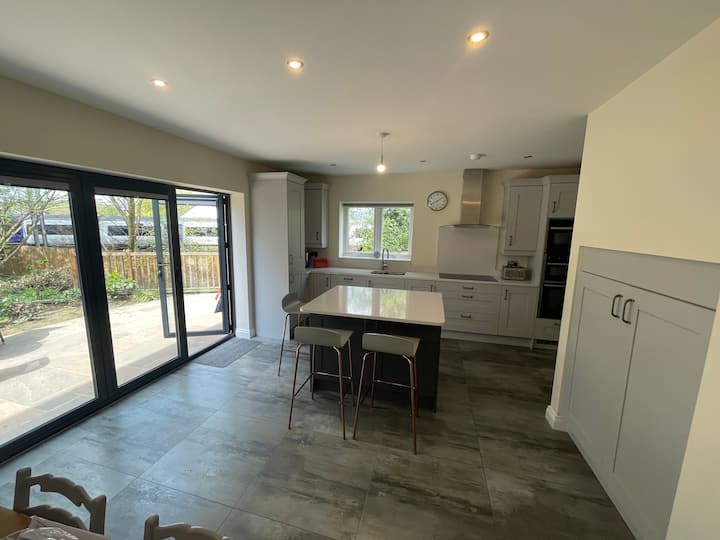 Twin Room In New House Close To Town Centre - Ilkley