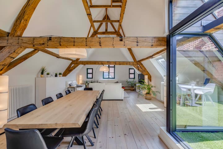 3-bedroom Penthouse In A Unesco Heritage Beguinage - Gante