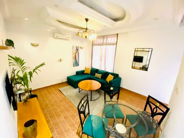 Charmant, Paisible Appartement-wifi-macampagne - キンシャサ