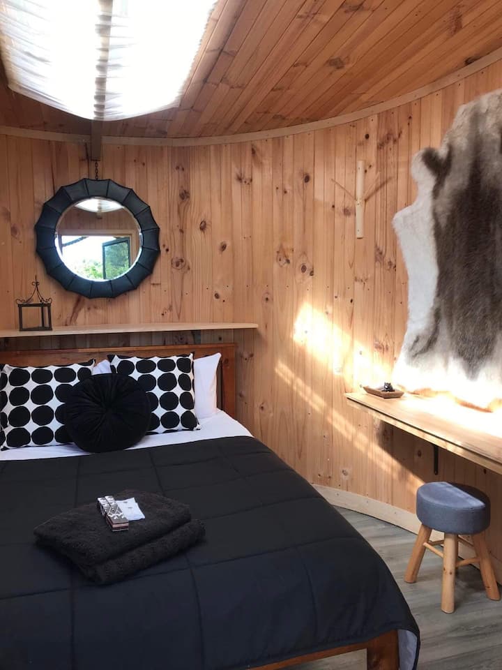 #1 Cosy Water Tank - Double Bed Cabin On 5 Acres - Eaglehawk Neck