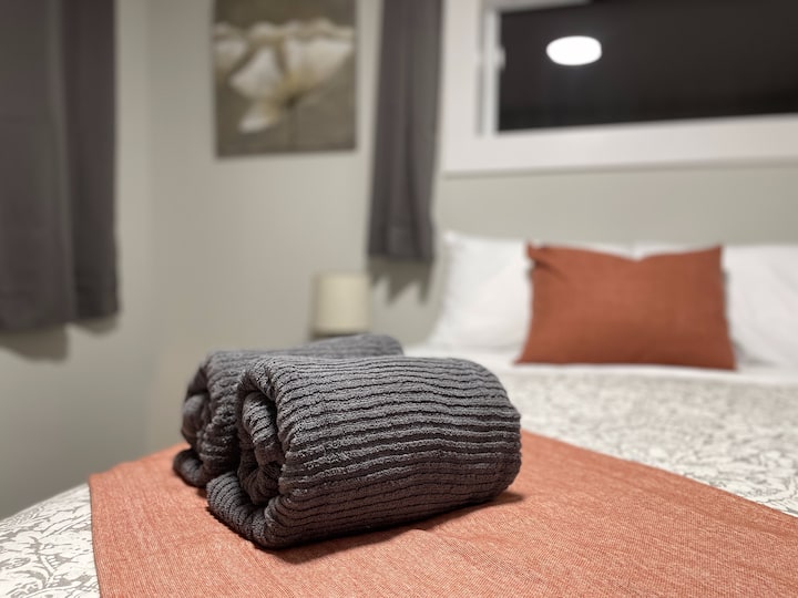Cozy Orillia Main Lower Unit - Orillia