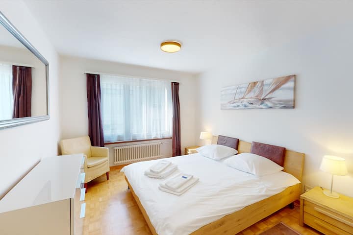 Very Nice 1br Flat With Sunny Balcony (Sky4) - 취리히