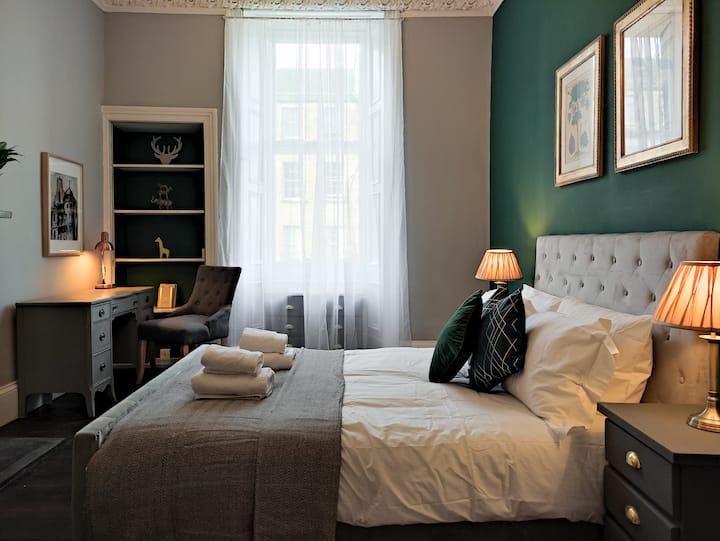 Beautiful Georgian New Town 2 Bed Apartment - Édimbourg