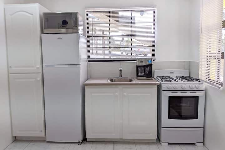 Steps To Pandy Beach - Unit #2 - Granada