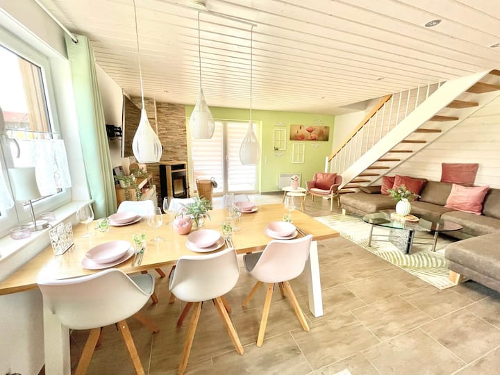 84 M² Ferienhaus ∙ 2 Schlafzimmer ∙ 6 Gäste - Hasselfelde