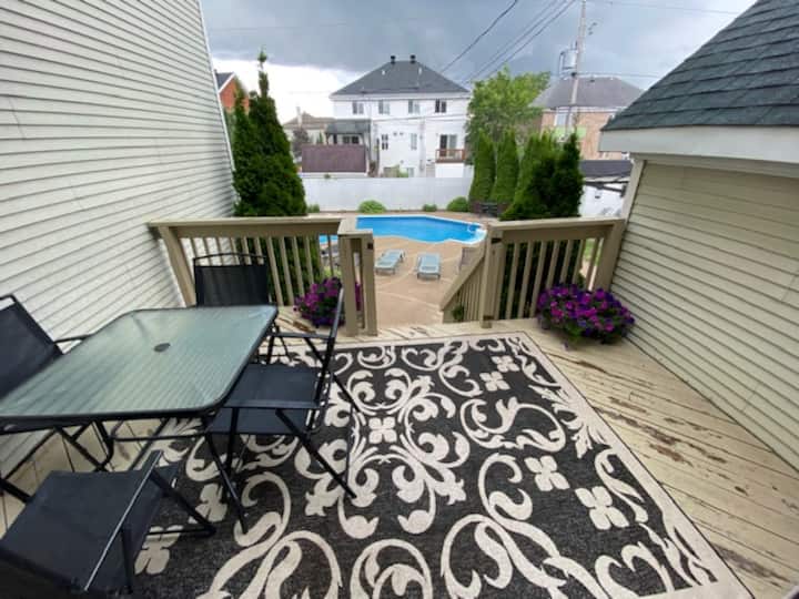 1617-maison De Ville Chaleureuse Avec Piscine! - Terrebonne