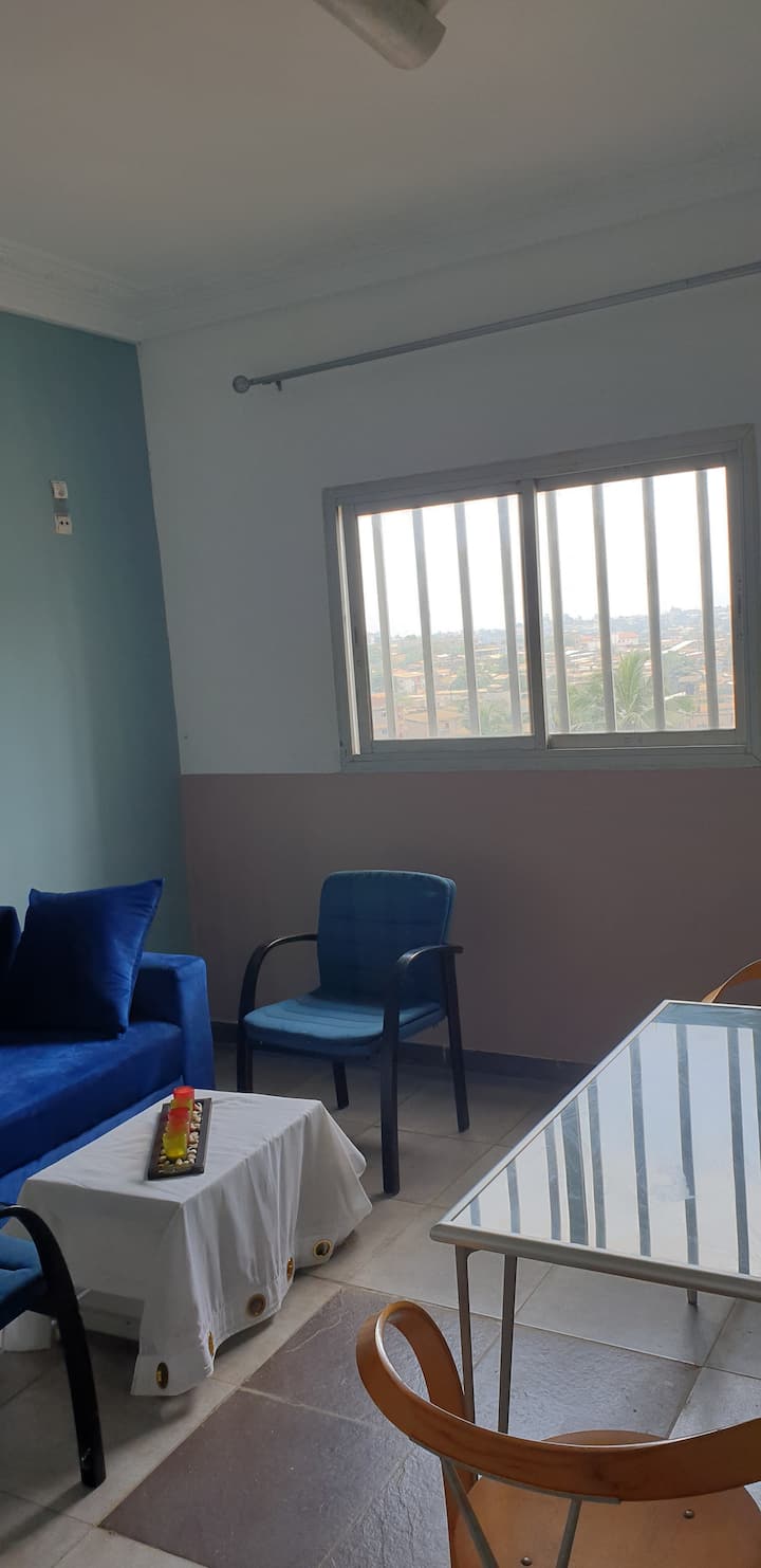 Yaoundé Cosy Appart Séjour+chambre Wifi Gratuit - Yaoundé