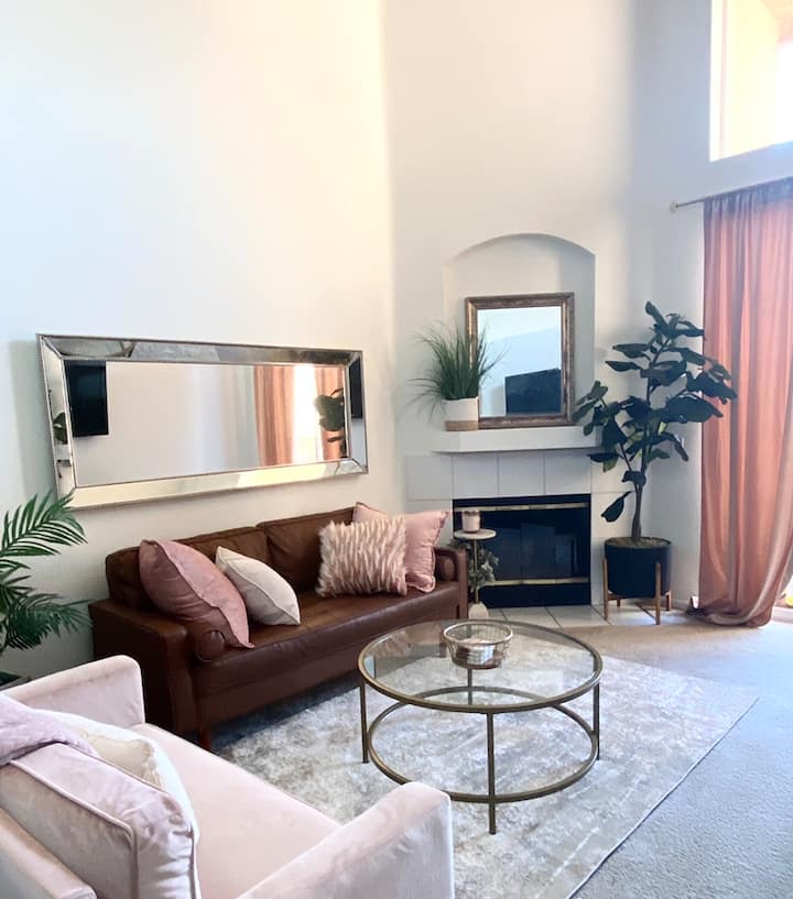 Rainforest Chalet Near Shops & Beaches! - Del Mar, CA