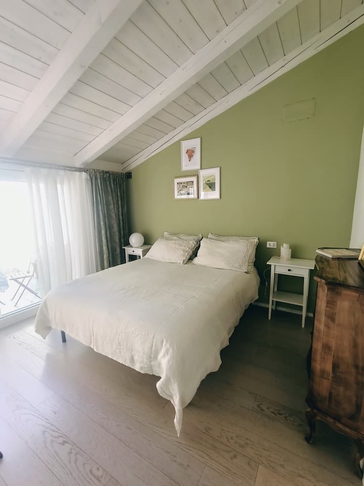 Your Bedroom In Bologna - Casalecchio di Reno