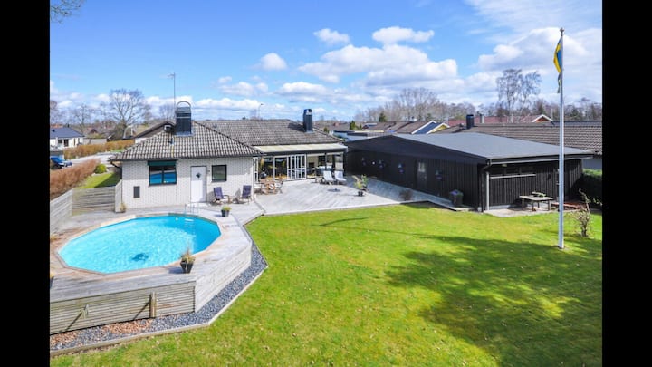 Trevlig Villa Med Pool Nära Havet Och Tylösand - Halmstad