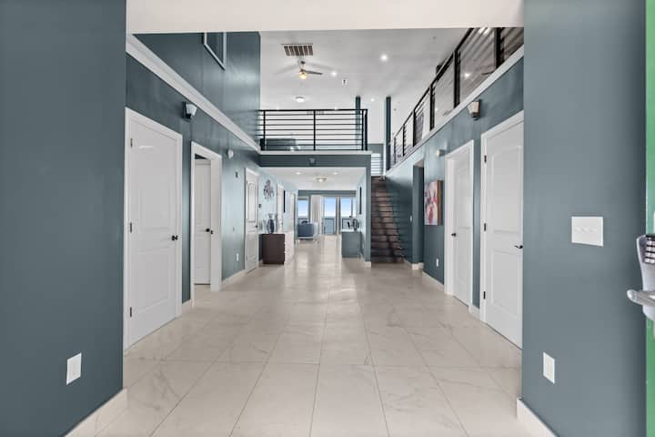 The Willow Suite .8 Bedroom Penthouse Loft - Myrtle Beach, SC