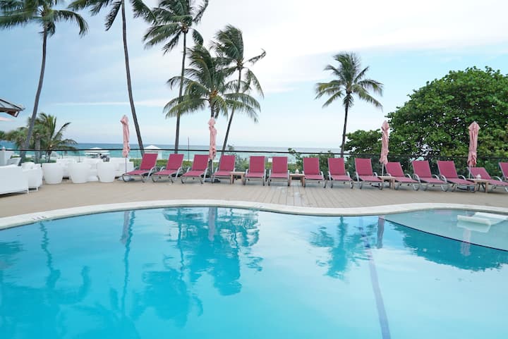 Ocean View High Floor Apart 1204 At The Alexander - Miami Beach, FL