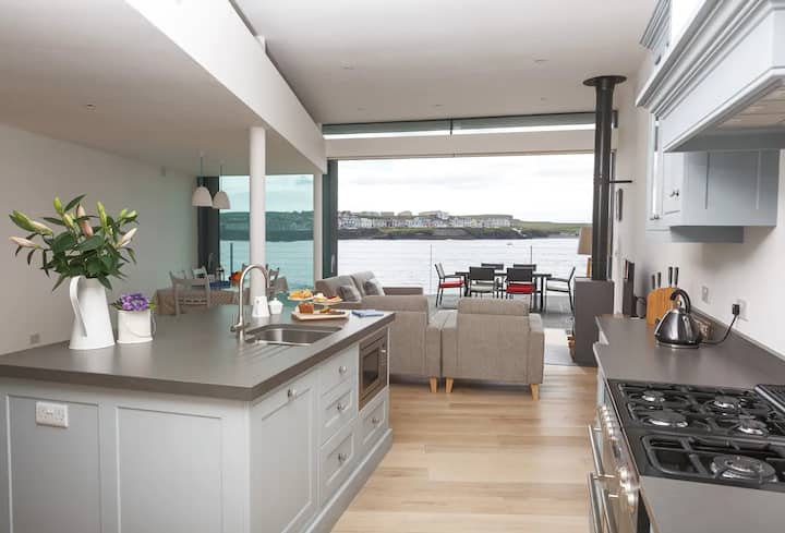 Spectacular Cliff Cottage Kilkee - Kilkee