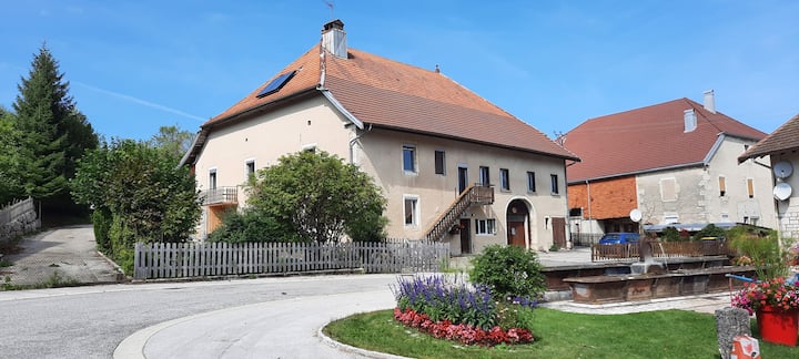 Chaleureux Logement Dans Ferme Comtoise - Mouthe