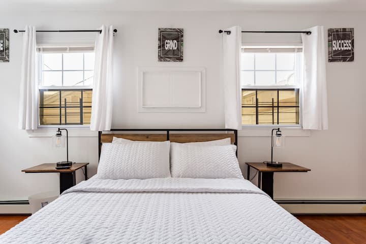 Two-bedroom Apartment, 1fl. Near Jfk, Lga, Nyc. - Valley Stream, NY