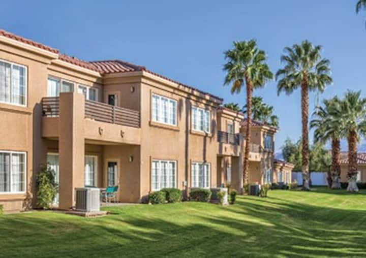 1 Bedroom Cathedral City - Sleeps 4 (2n M) - Palm Springs, CA