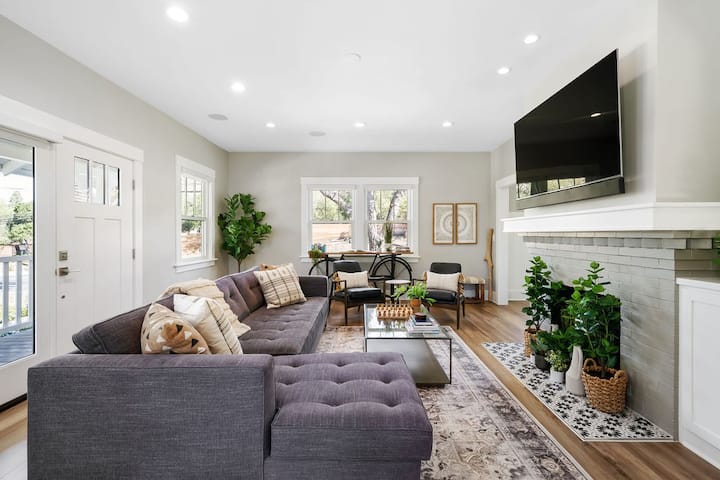New Listing-remodeled Historic Home Near Downtown! - San Luis Obispo, CA