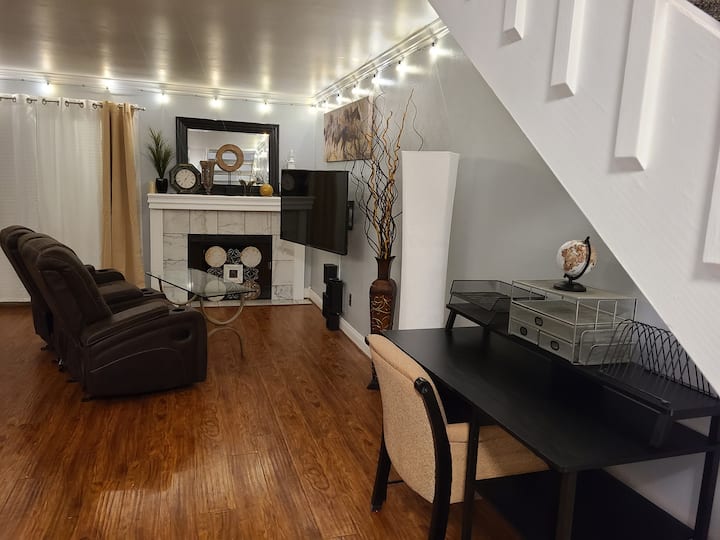 20+days Only, Three 55" Tv's, Pool, Close To Usa - Mobile, AL