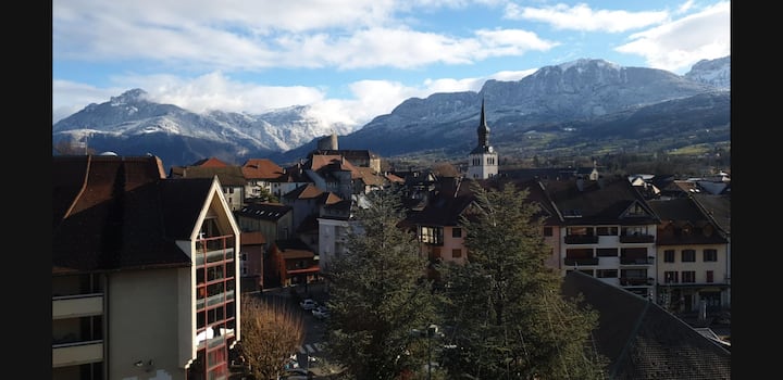 T2 Lumineux Avec Garage Centre Ville. - La Roche-sur-Foron