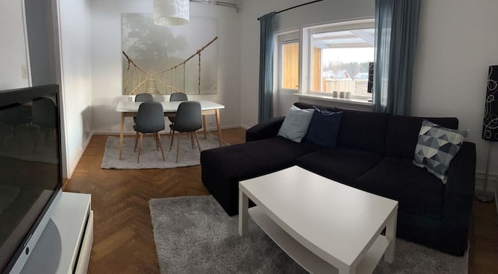 Mysigt Hus Nära Stan Med Vedeldad Bastu Och Relax - Falun