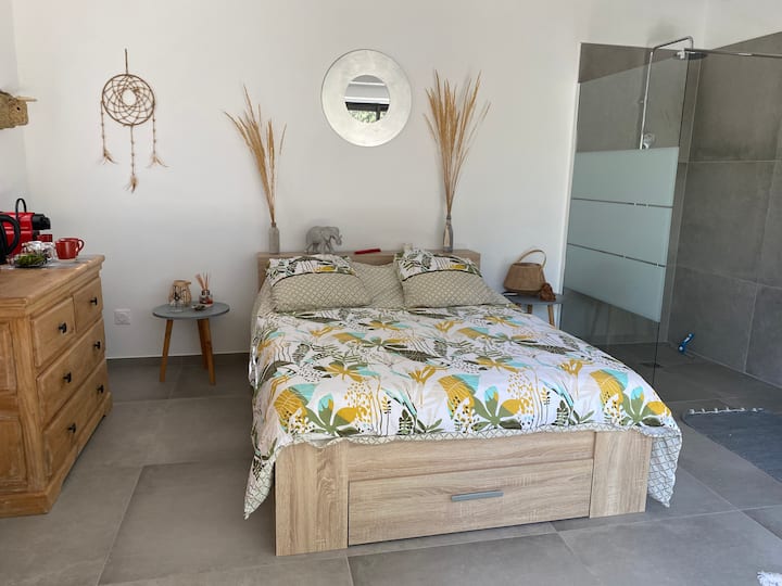 Agréable Chambre Dans Un Havre De Paix - Saint-Cyr-sur-Mer