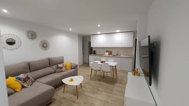 Piso A Solo 100 Metros De Mar. - Cadix