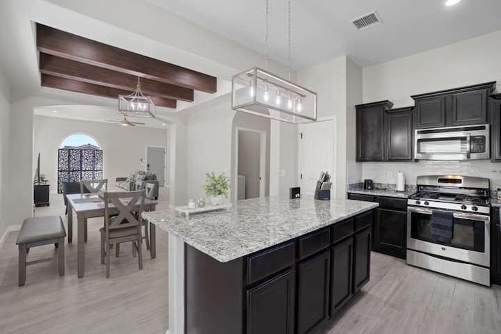 Modern Cozy Home In East El Paso. - El Paso, TX