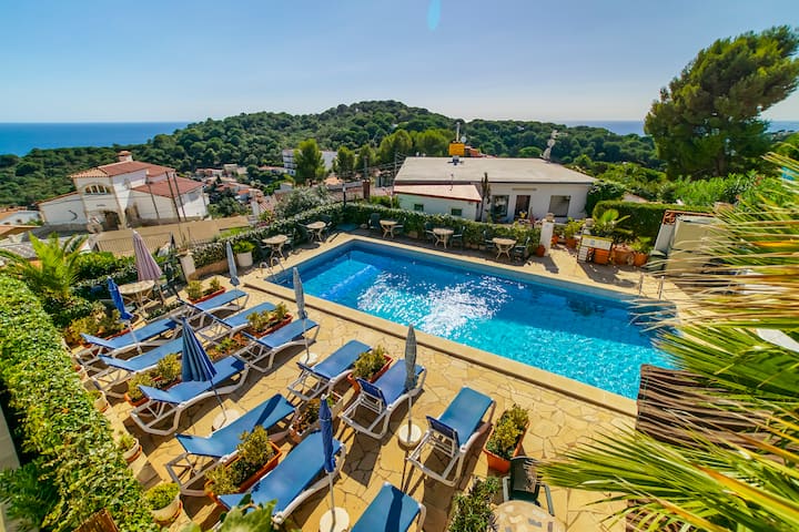 Yourhouseinspain-apartment, Sea View+ Shared Pool - Tossa de Mar