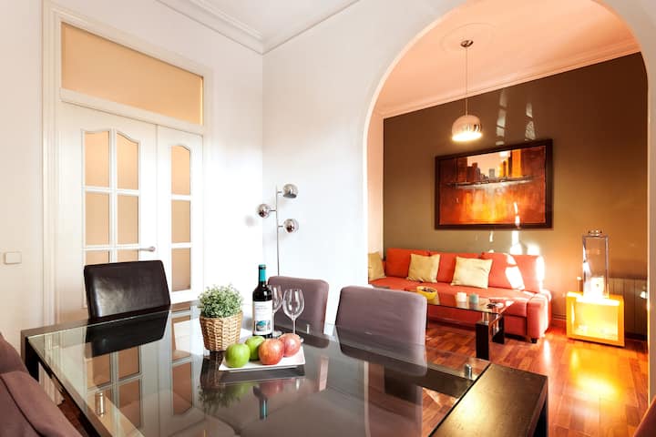 Espacioso Apartamento Con Vistas A Sagrada Familia - Barcelona