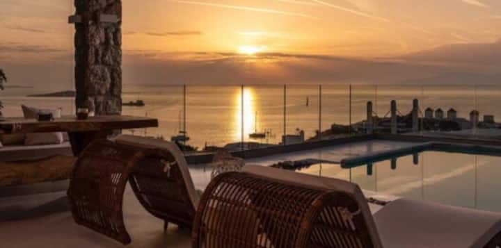 Full Sea View 5 Bedrooms Luxury Villa In Town - Mykonos