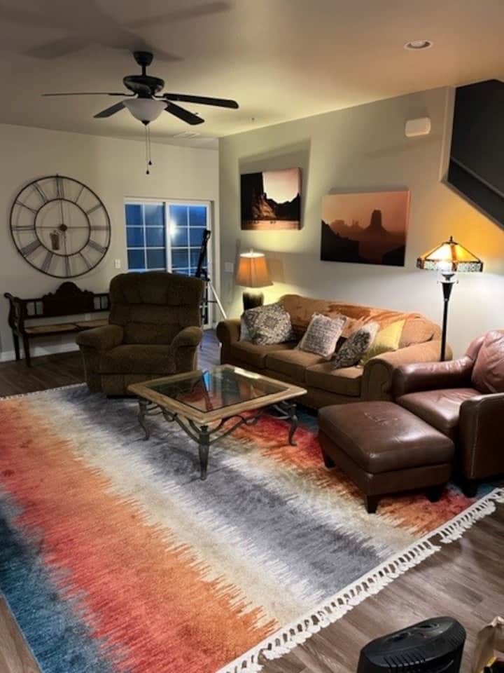 Very Cool Retreat In The Mountains - Flagstaff, AZ