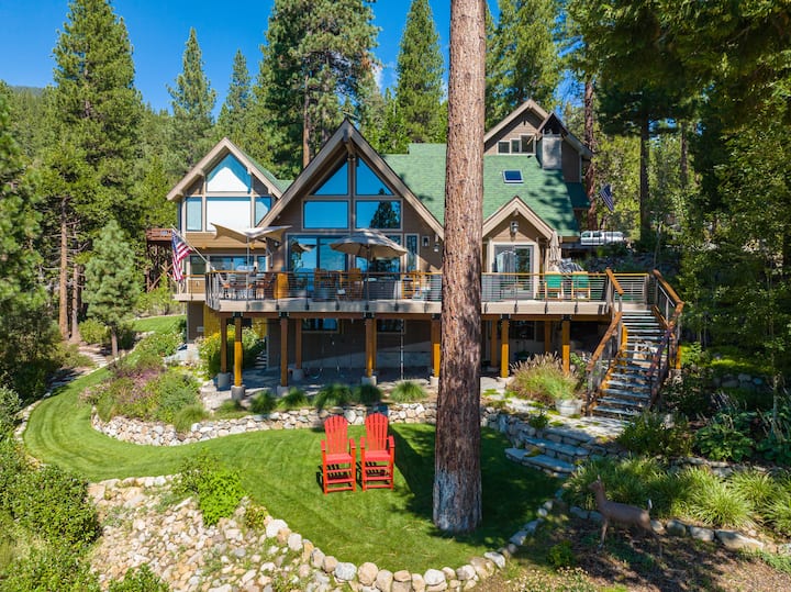 Luxe Lake View Mountain Lodge - Nevada