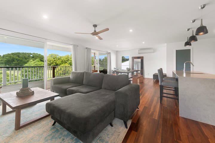 Charming Hinterland Retreat - Bangalow