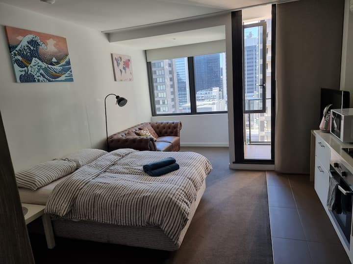 Tidy Cbd Studio Opposite Southern Cross Station - Australia