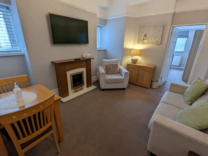 Family Suite With Private Lounge. - Falmouth