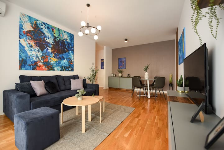 Eye In The Sky | Romexpo 2 Br With Free Parking - Bucarest