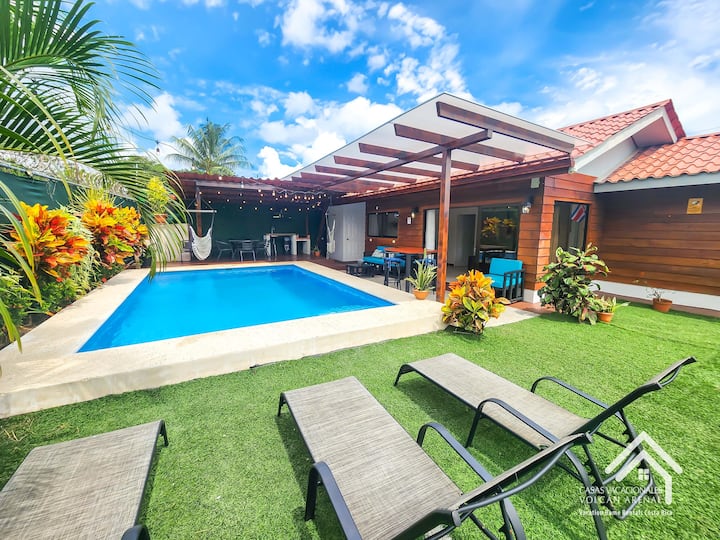 Esencial Arenal House/ Private Pool, Wifi 100mbps - La Fortuna