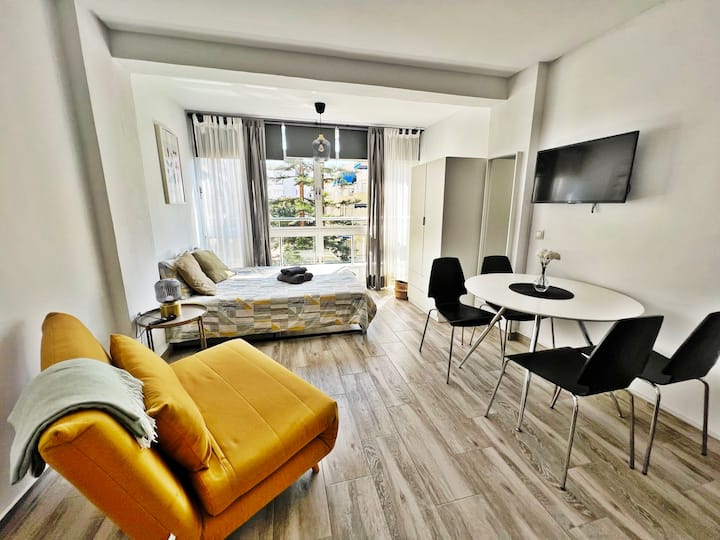 Céntrico Y Nuevo Estudio En Fuengirola - Fuengirola