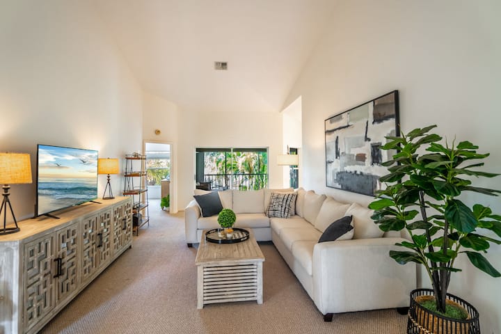 Luxury Bonita Springs Condo—pool + 5min To Beach! - Bonita Springs, FL