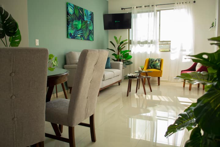 Excellent Location & New! - Colima