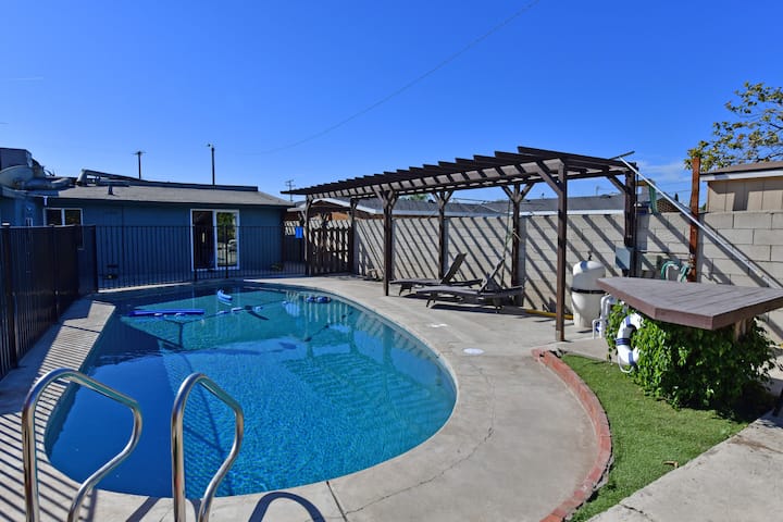 Disney Cottage, King Bed, Jacuzzi, 7 Min To Disney - Anaheim