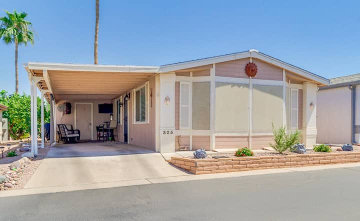 55+ Only - Beautiful Gated Community Retreat - Mesa, AZ