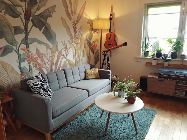 Bright And Cosy Bedroom With Private Bathroom - Edinburgh, UK