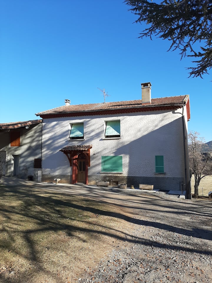 Gîte à La Ferme Chaleureux - Sisteron