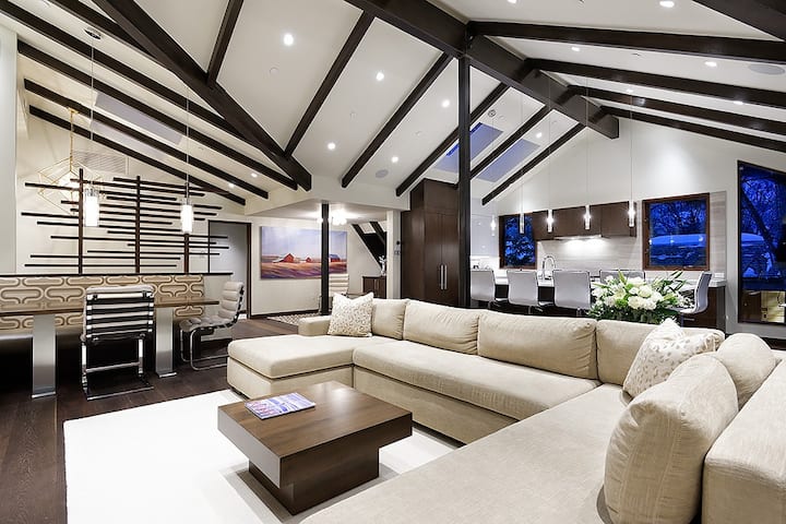 Luxury 5+ Bedroom Townhome - Aspen, CO