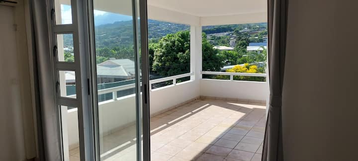 Appartement Aéré - Pied à Terre Idéal Sur Tahiti - Tahiti