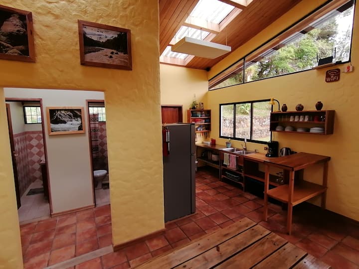 Turrialba Adventure House For Groups Of 4 To 14 - Costa Rica